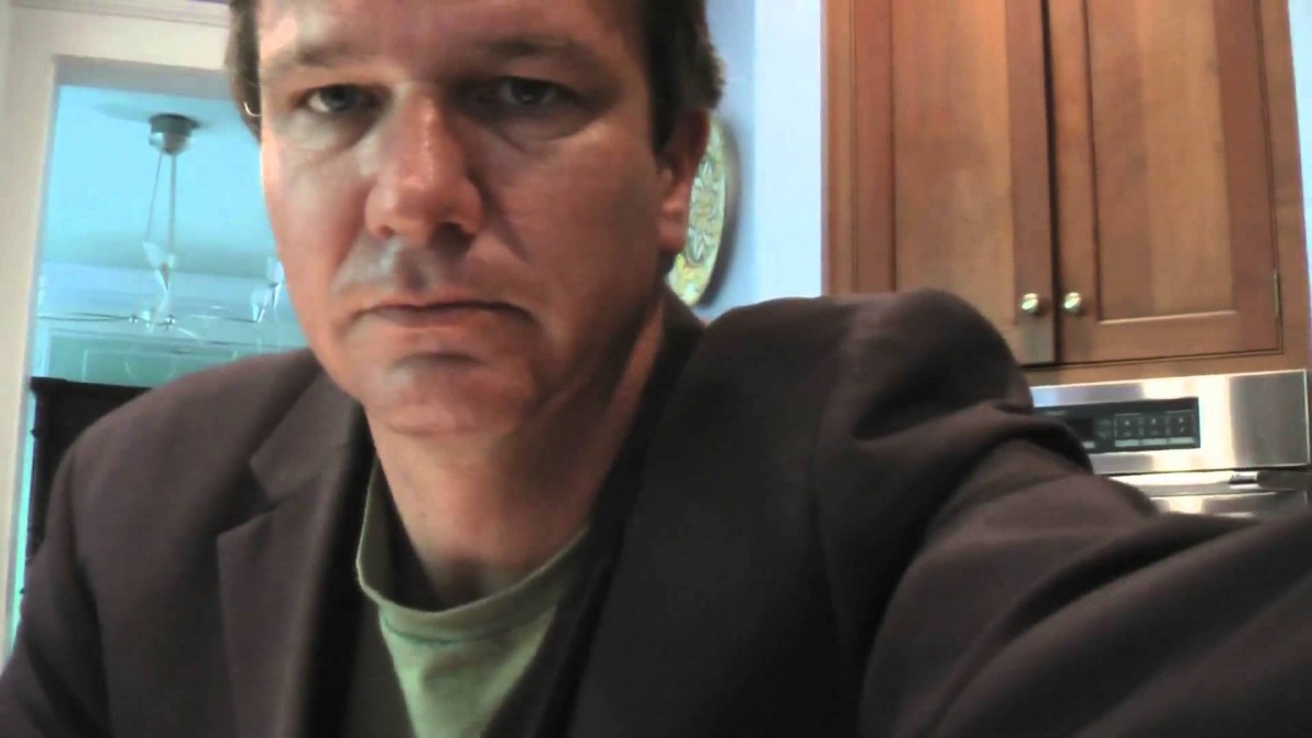 Dr Doug Bremner on Accutane, psychosis, Big Pharma & your health - Jane ...